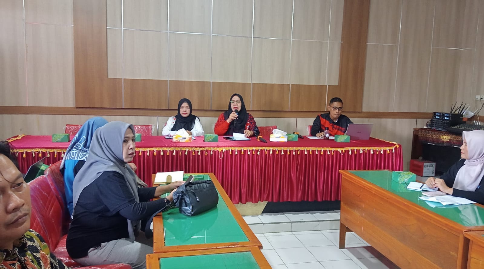 Bapperida Bersama DPPKB Rapat Penyusunan Dokumen Peta Jalan Dan PJPK ...